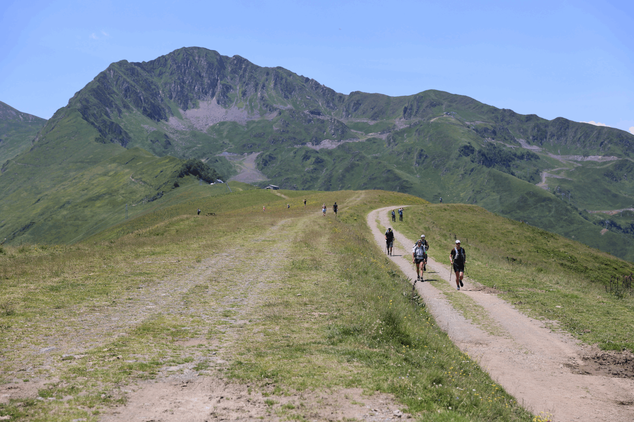 Hiking in Luchon-Superbagnères - Haute Garonne Montagne